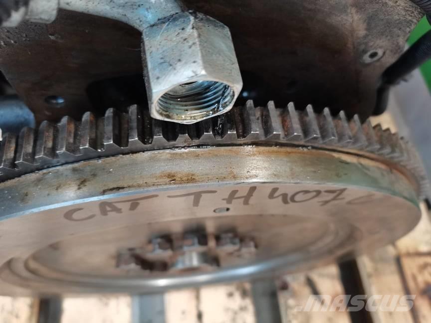 Cat TH 407 {flywheel CAT C4.4}, Polen - Brukt motorer - Mascus Norway